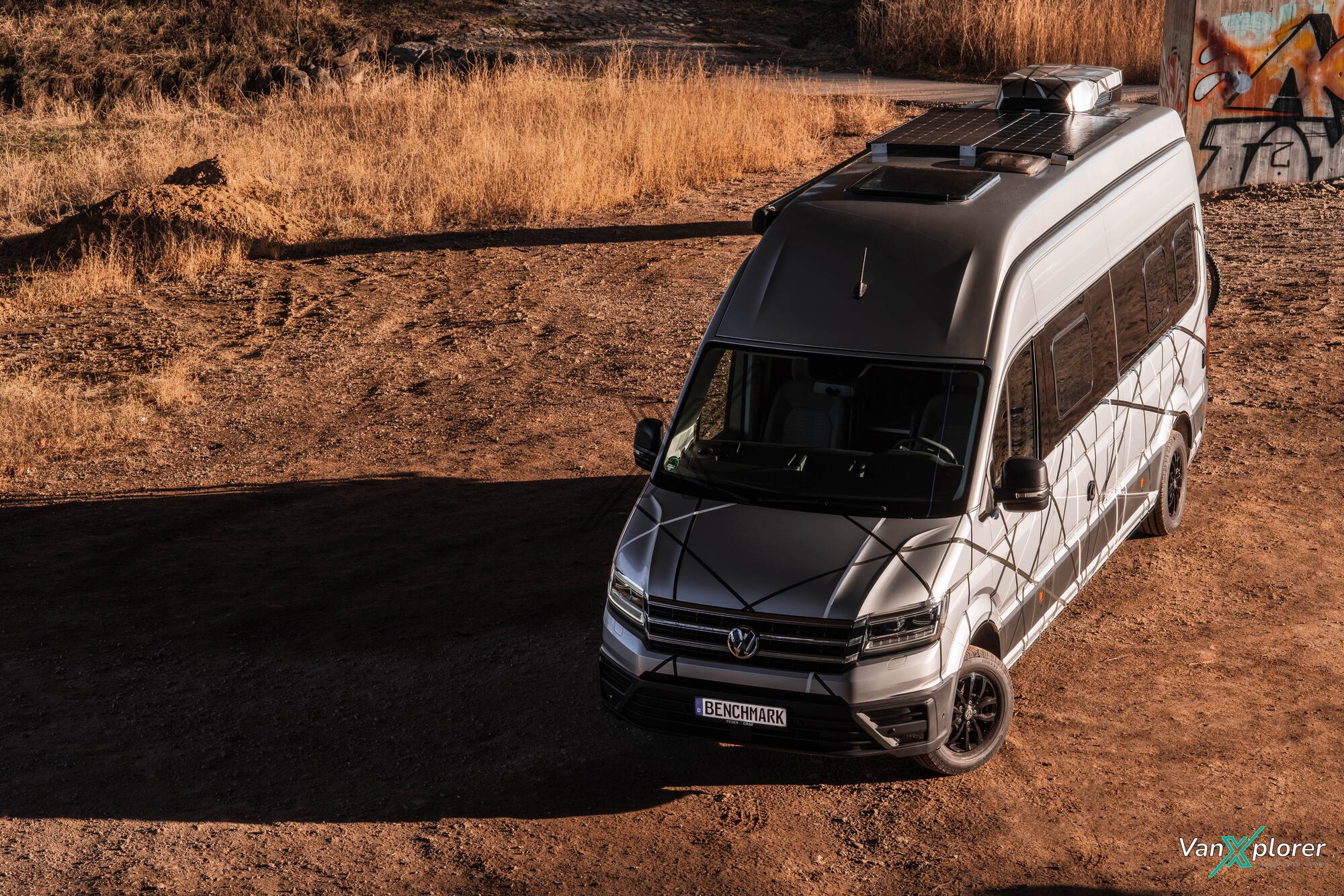 PROJECT BENCHMARK - vanXplorer