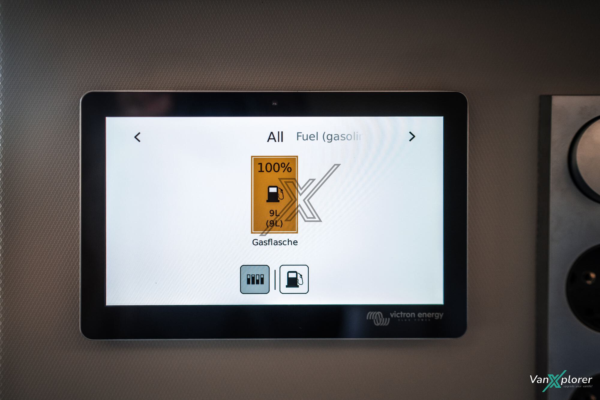 PROJECT BENCHMARK - vanXplorer